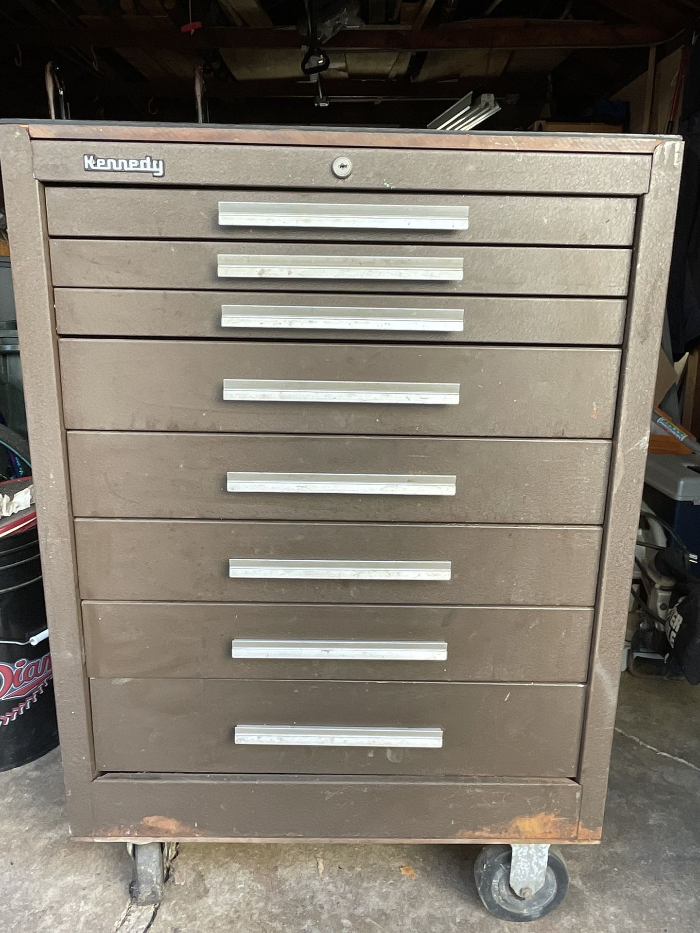 Kennedy 8 Drawer Machinest Cabinet/Tool Chest for Sale in Elk Grove ...