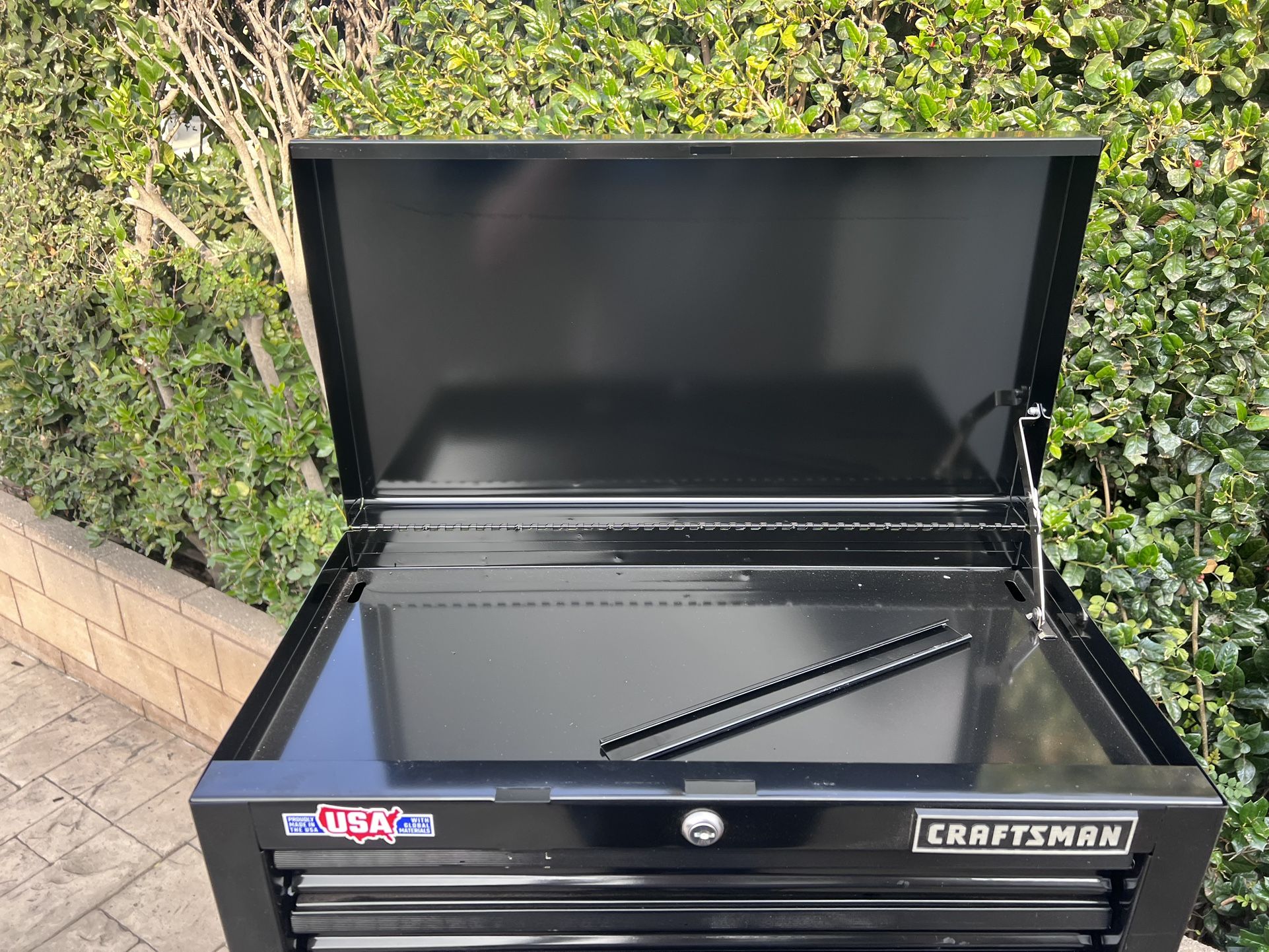 Craftsman 3 Drawer Tool Box for Sale in San Dimas, CA - OfferUp