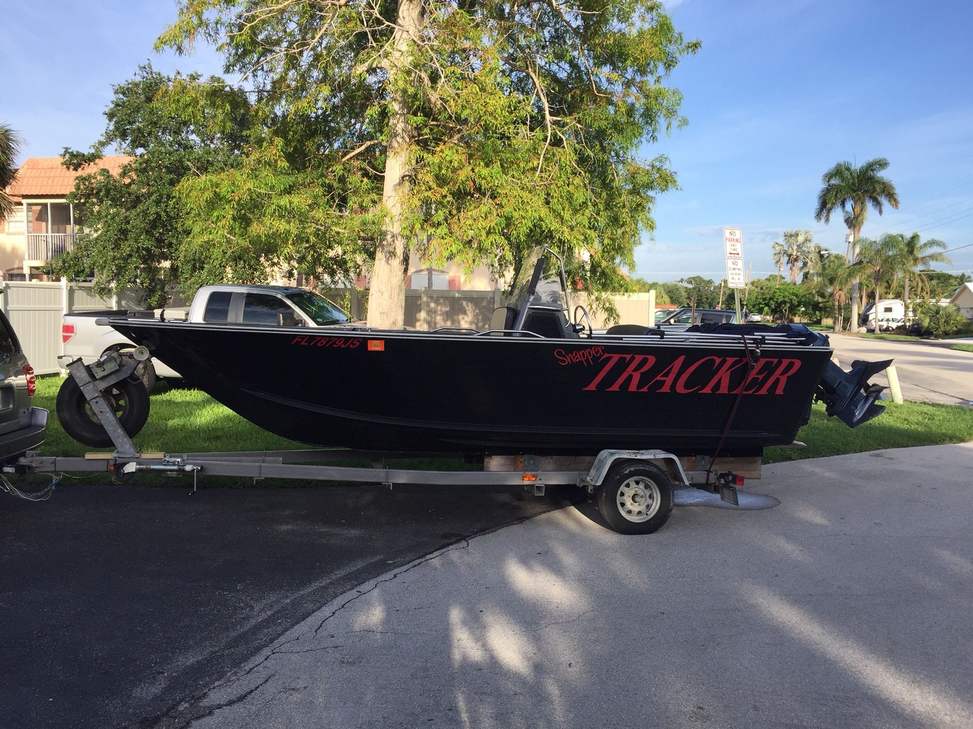 BOAT 2004 TRACKER CENTER CONSOLE ALUMINUM DEEP V 115 HP for Sale in ...