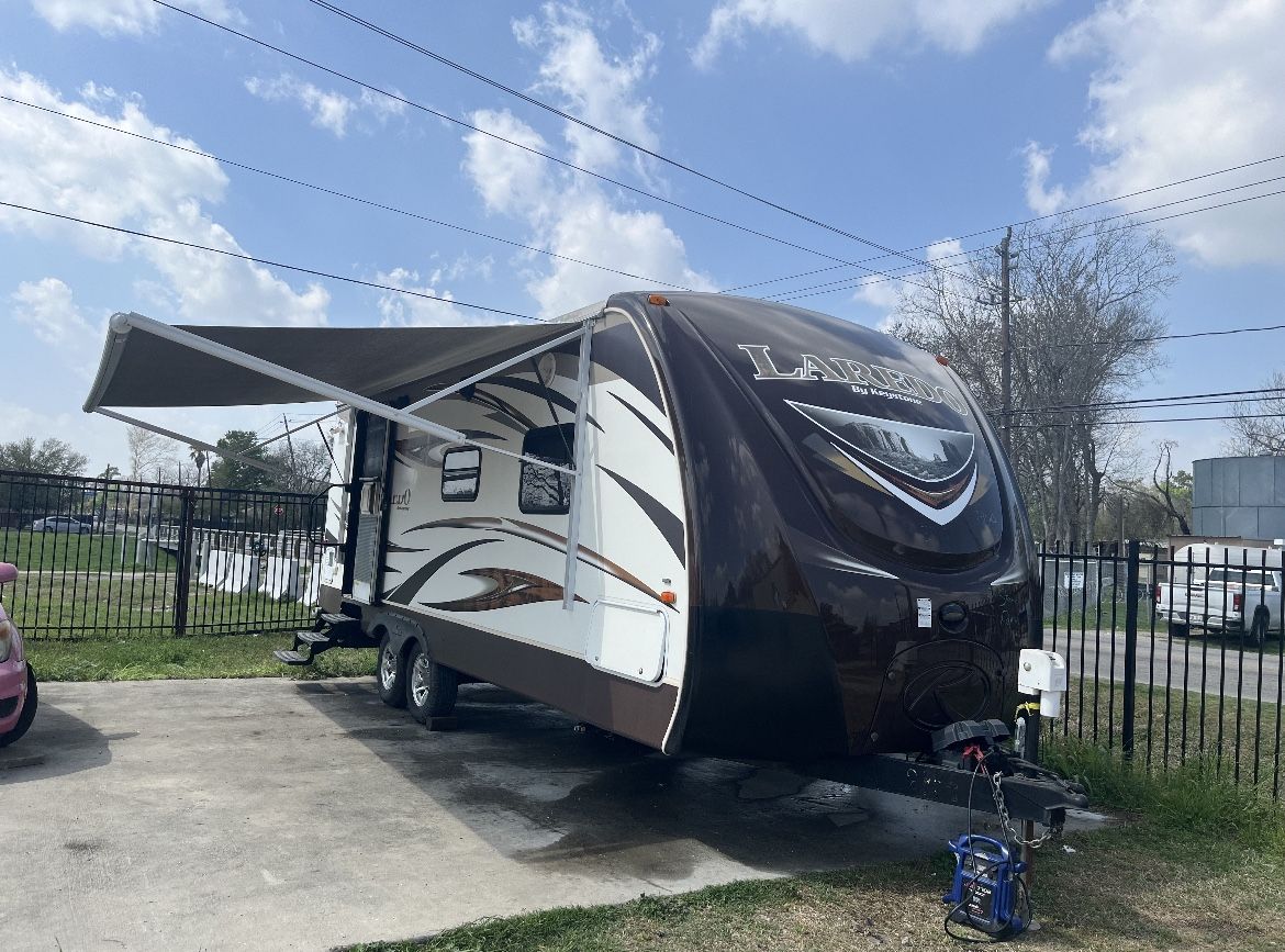 2013 Laredo Rv Trailer for Sale in Houston, TX - OfferUp