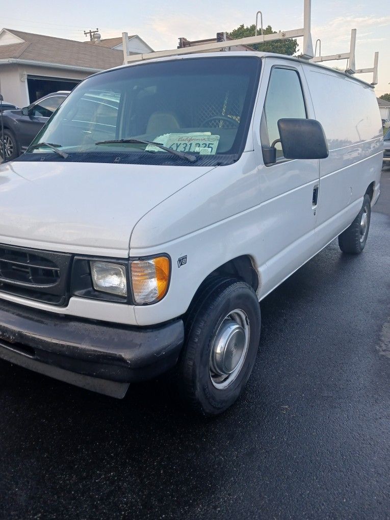 2003 Ford E-350 for Sale in Compton, CA - OfferUp