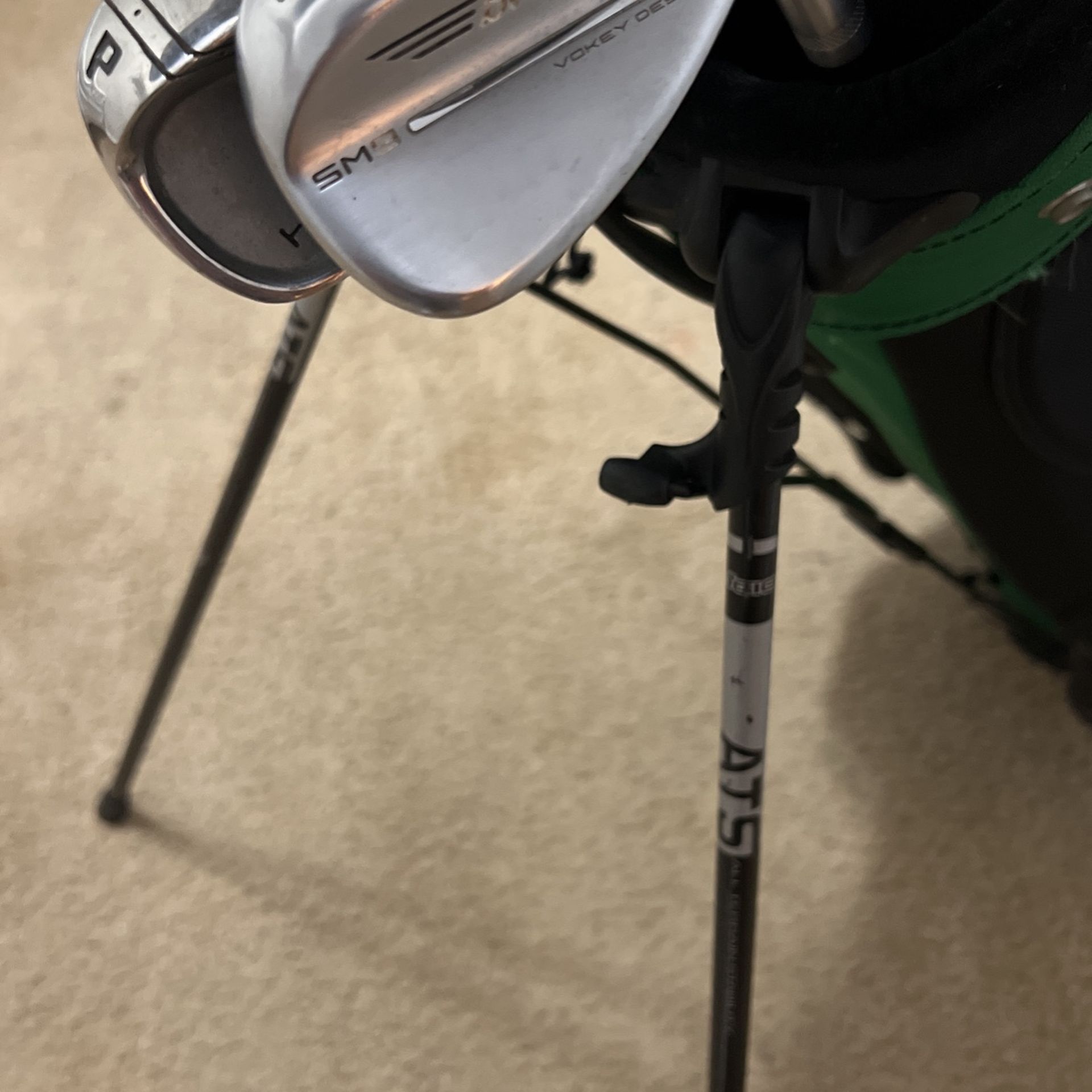 Mens Right Handed Golf Clubs! Hybrid Set With Taylor Made R11s Driver ...