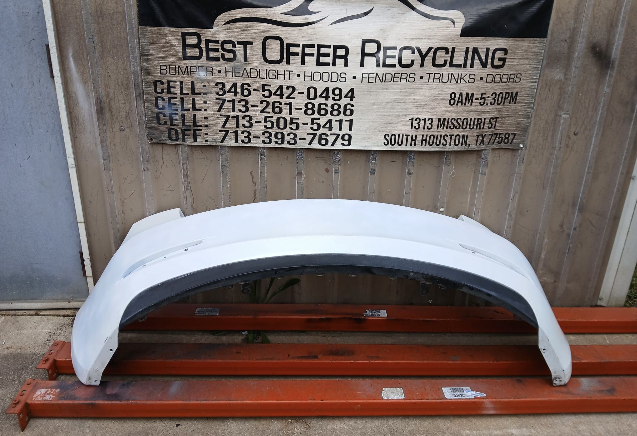 2017-2020 Tesla Model 3 Rear Bumper Original for Sale in Houston, TX ...