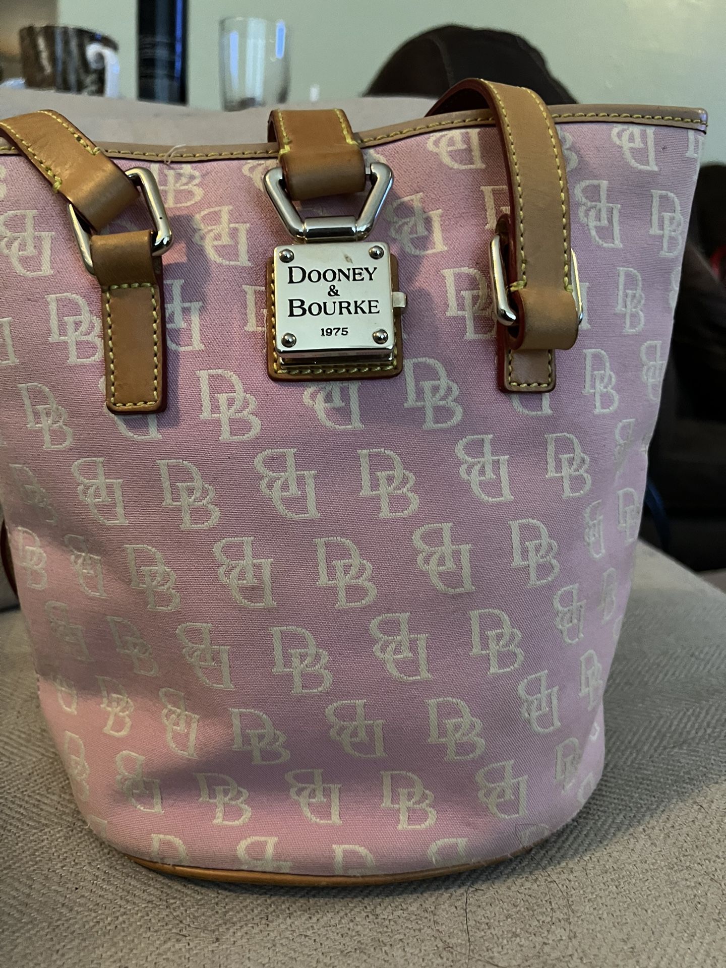 Dooney & Bourke for Sale in Virginia Beach, VA - OfferUp