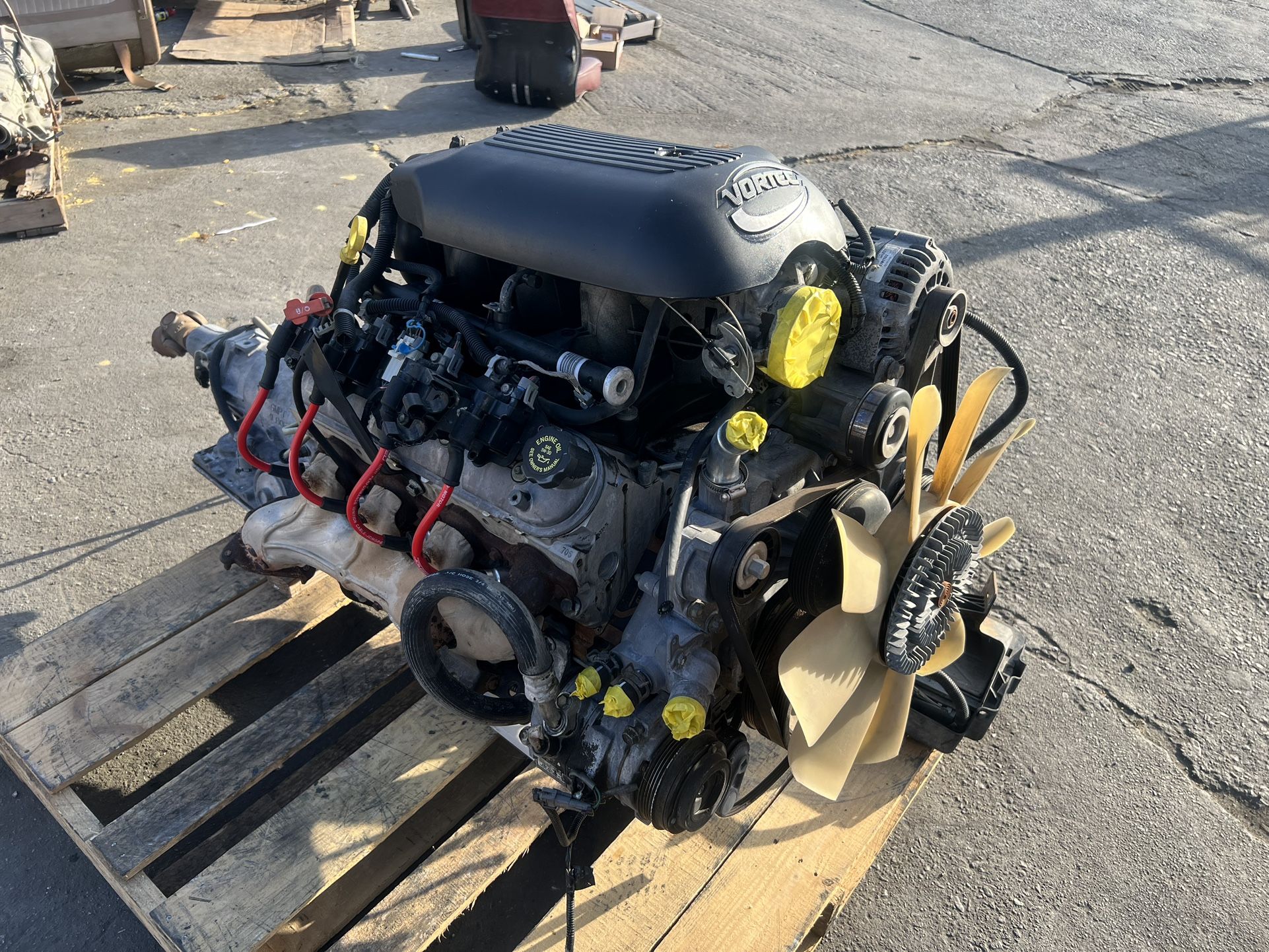 5.3 LM7 Engine Ls Swap 2wd 4l60e for Sale in Montebello, CA - OfferUp