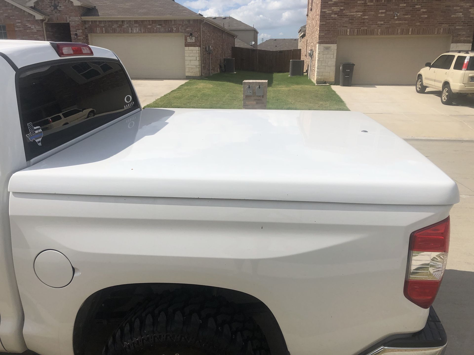 2014-2018 Toyota Tundra Crewmax SnugLid SL Tonneau Cover Lid for Sale ...