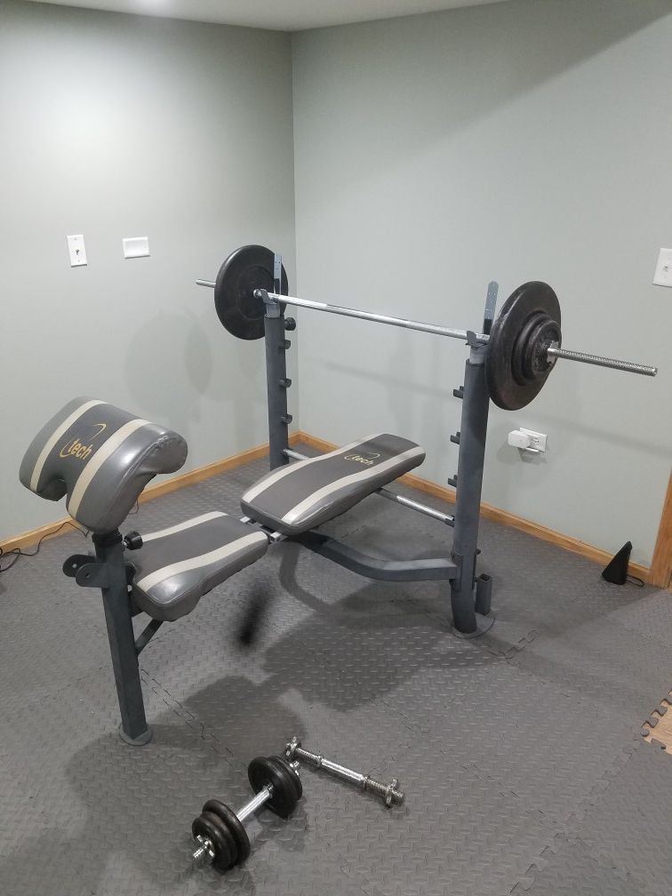 Weight Bench & Bar with incline press and preacher curl support for ...