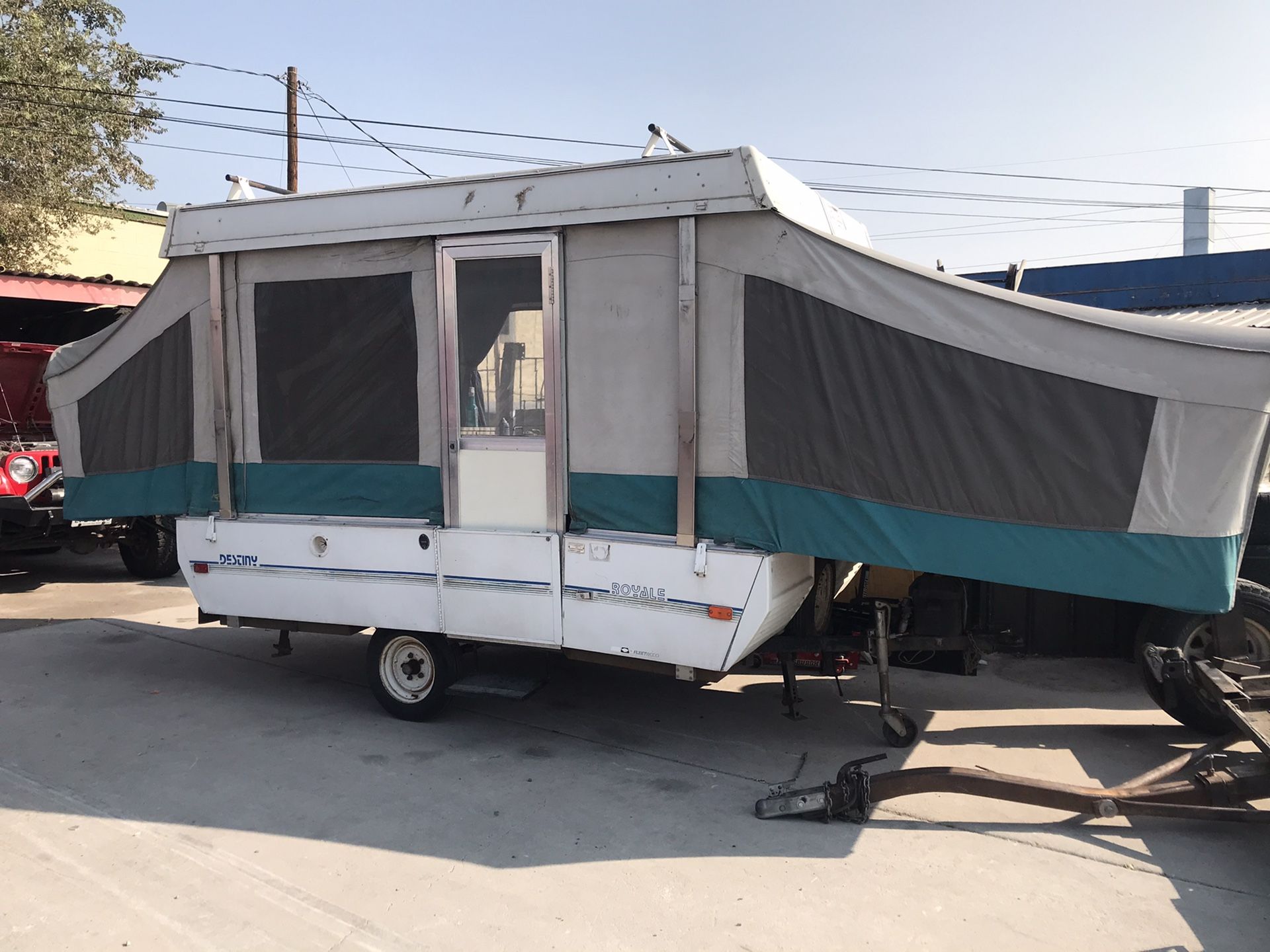 2006 Coleman Fleetwood Pop-Up Camper for Sale in El Paso, TX - OfferUp
