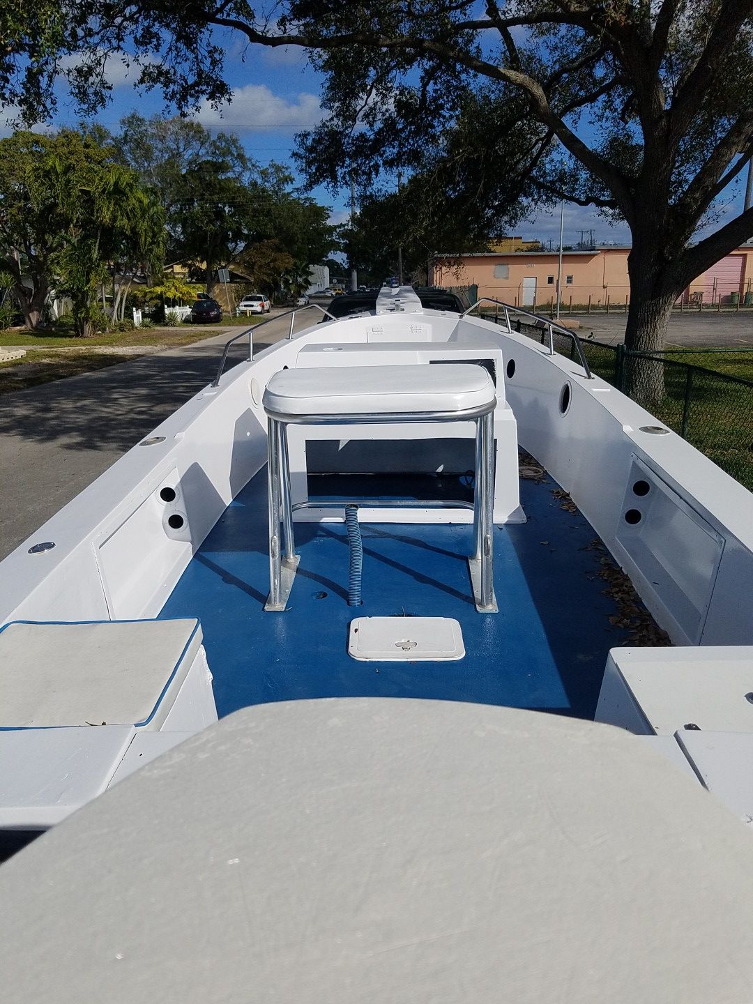 20 foot Proline center console for Sale in Dania Beach, FL - OfferUp