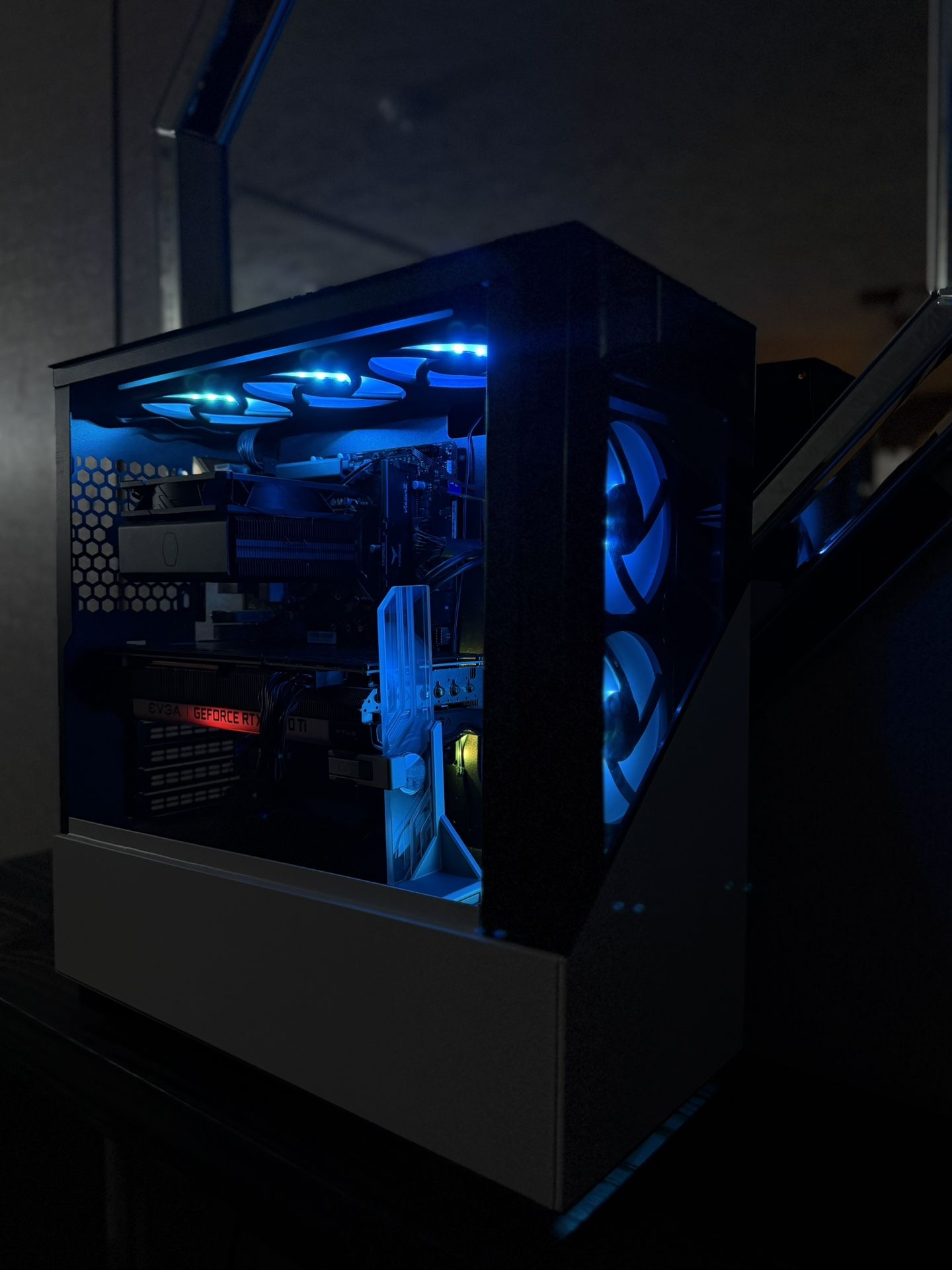 Gaming Pc Custom Build for Sale in Mercedes, TX - OfferUp