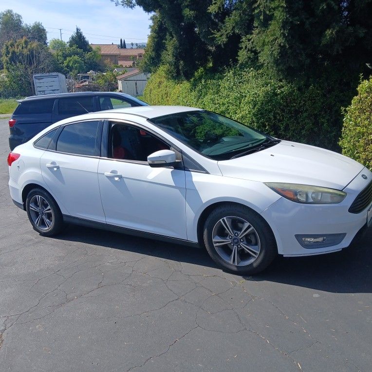 2017 Ford Focus for Sale in Carlsbad, CA - OfferUp