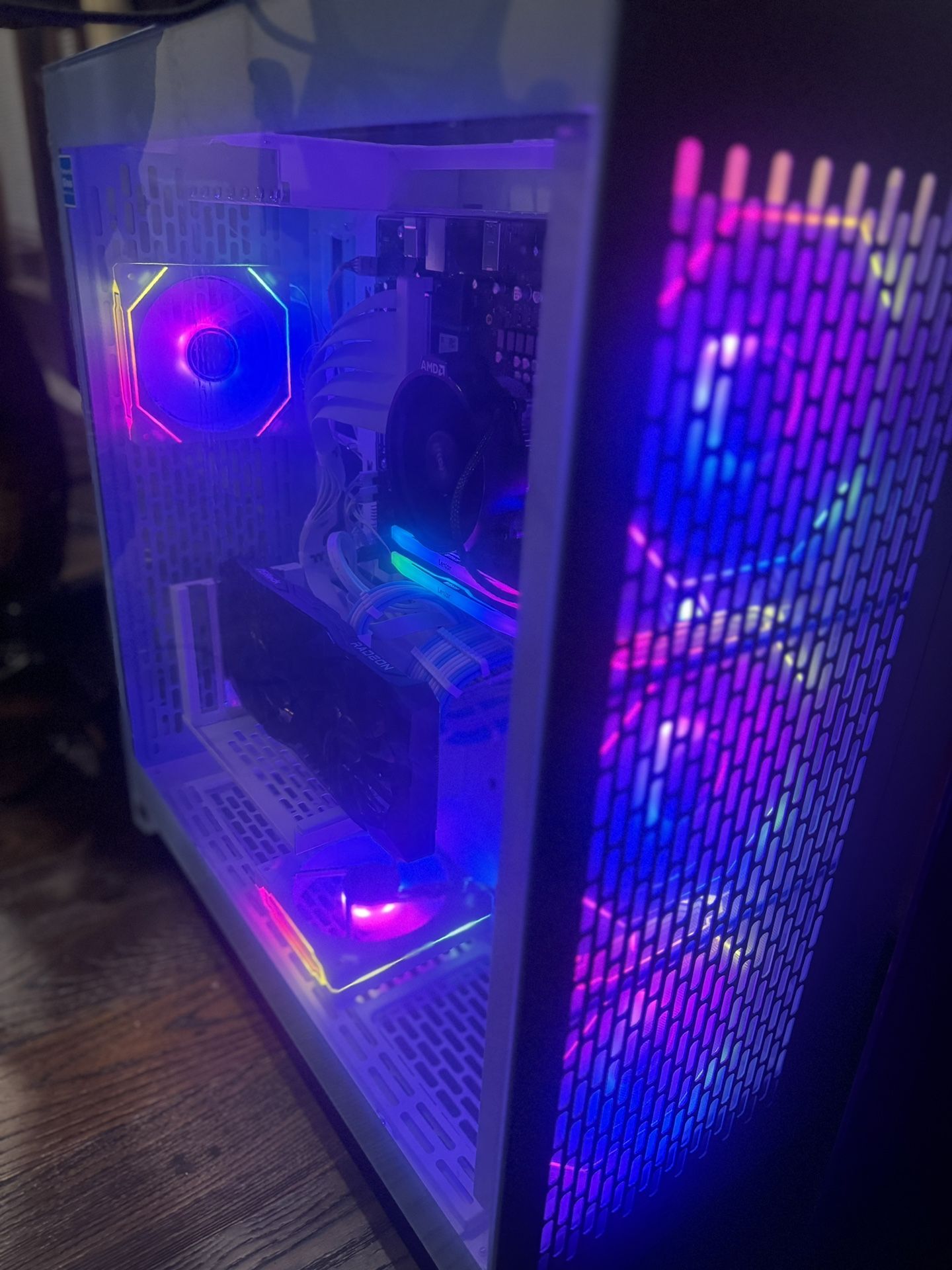 Custom Ryzen 5 7600 (With Options For Gpu) (7800xt Red Devil) Or ...