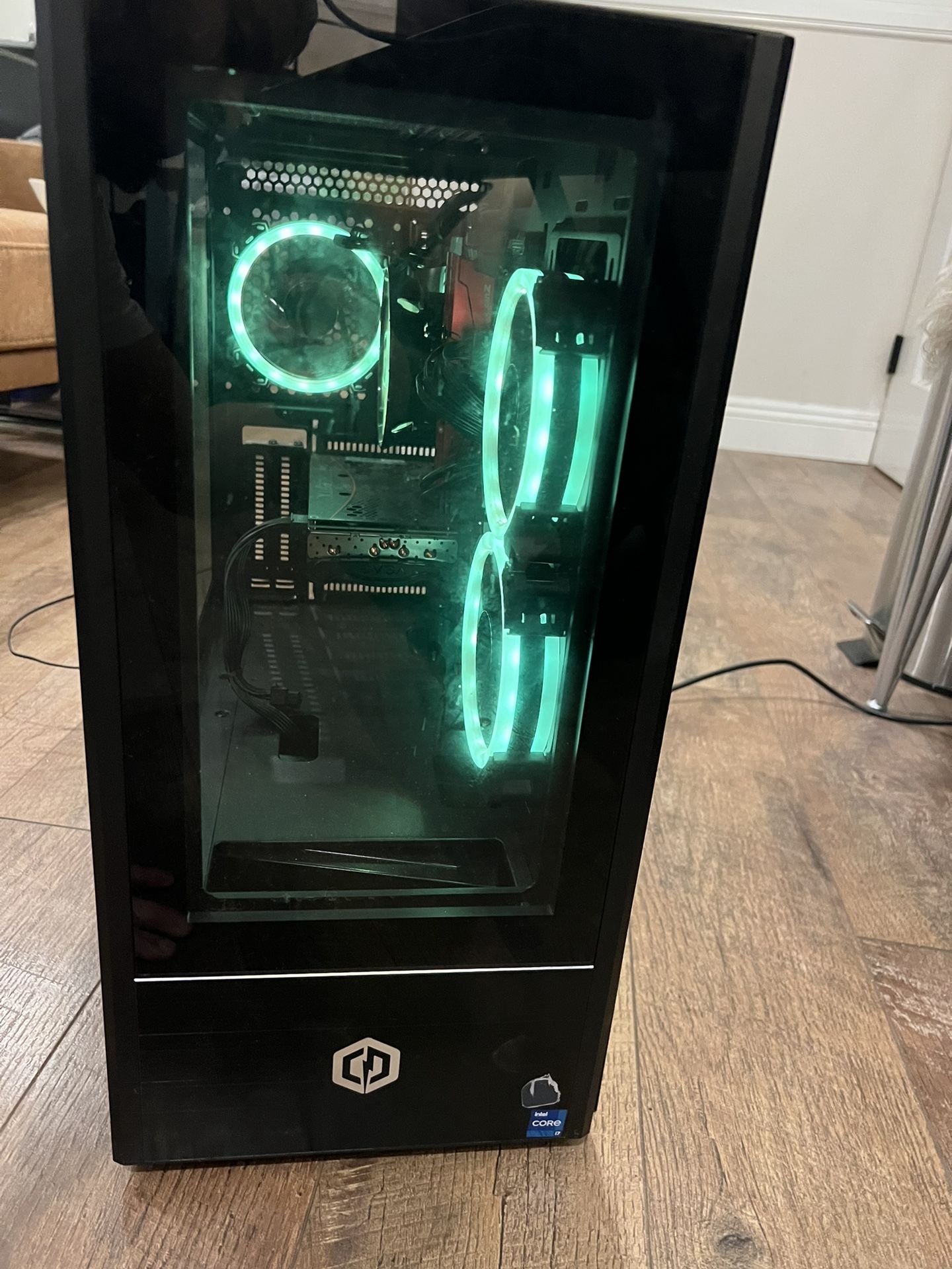 Cyberpower Series C for Sale in Los Angeles, CA - OfferUp