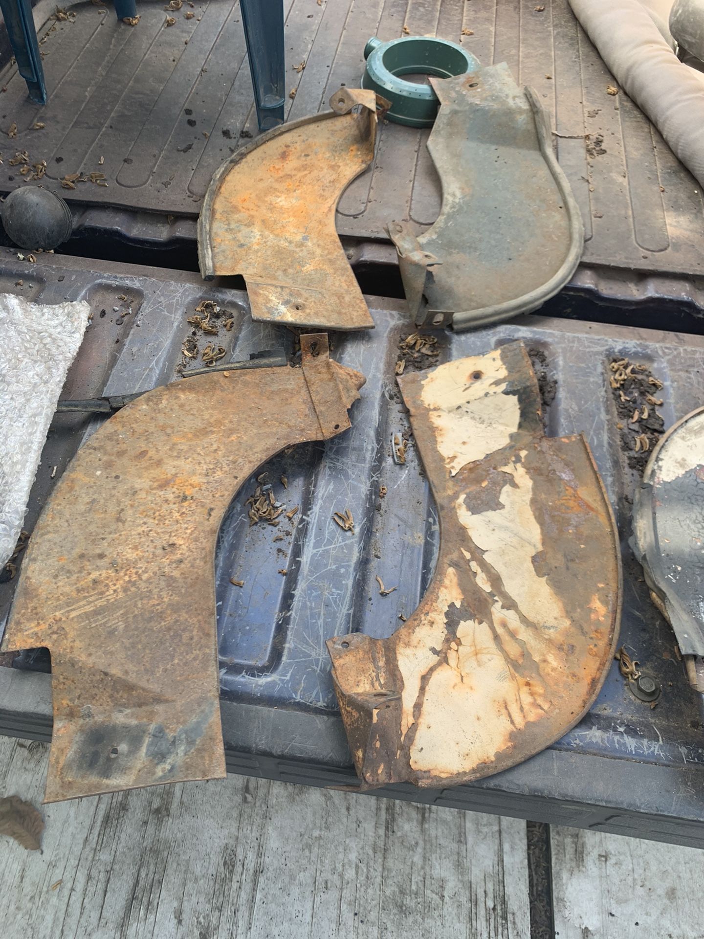 Vw bus splash pans for Sale in South Gate, CA - OfferUp