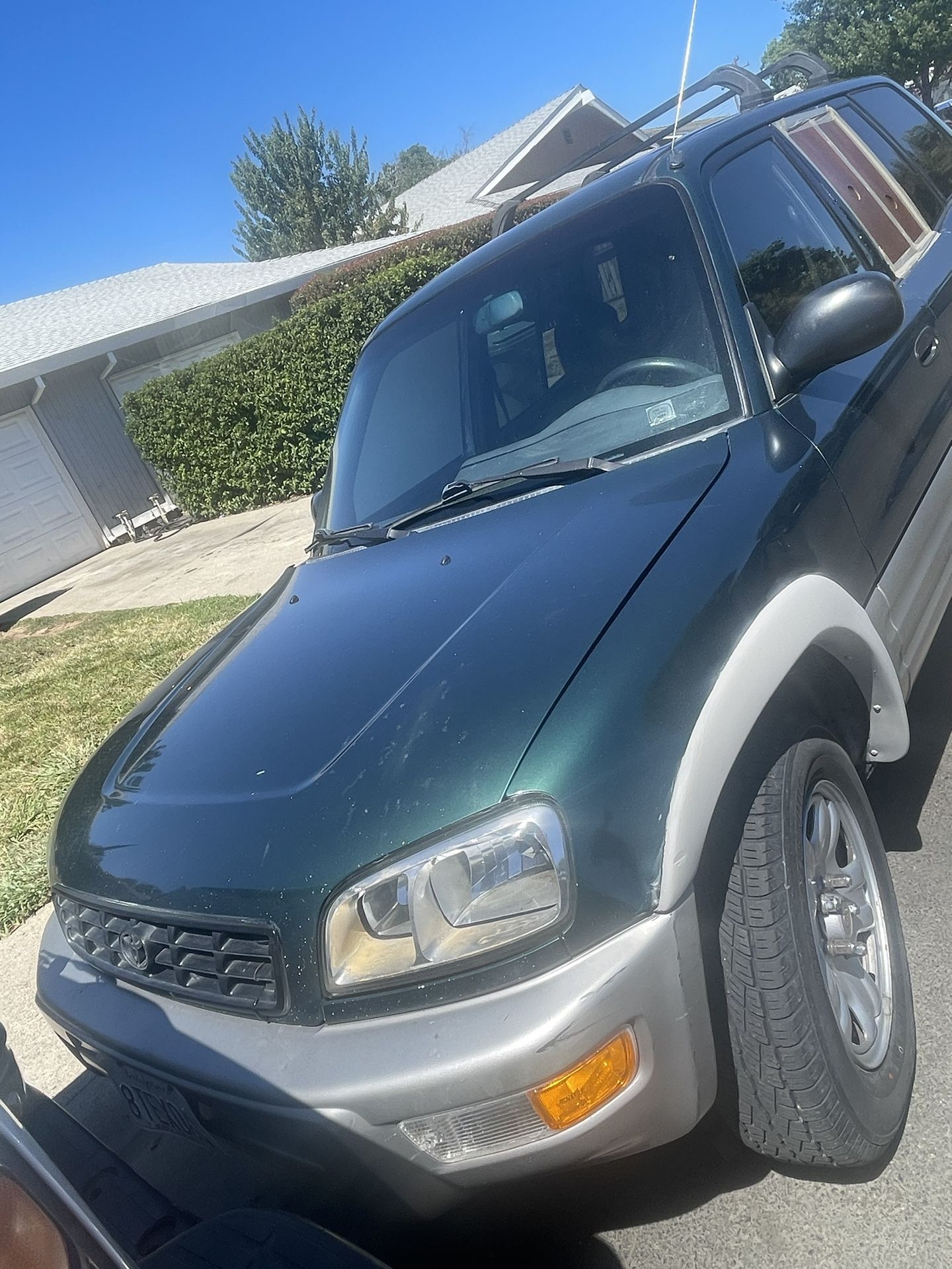 1998 Toyota Rav4 for Sale in Sacramento, CA - OfferUp