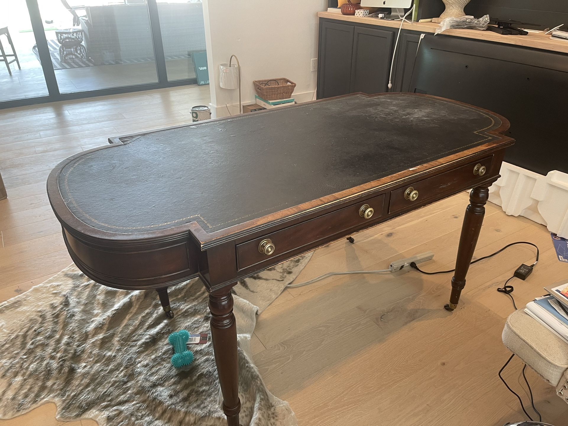 Antique Bombay Desk for Sale in Orlando, FL - OfferUp