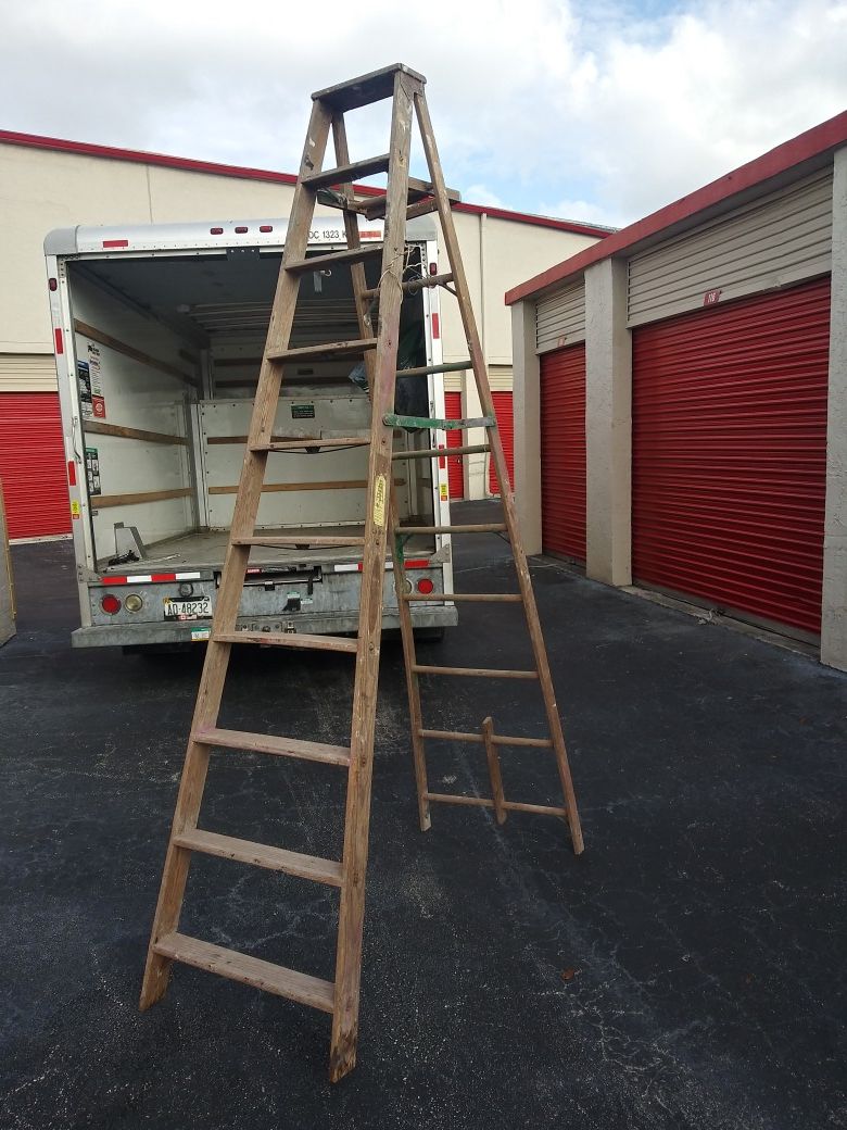 Ladders for Sale in Hollywood, FL - OfferUp