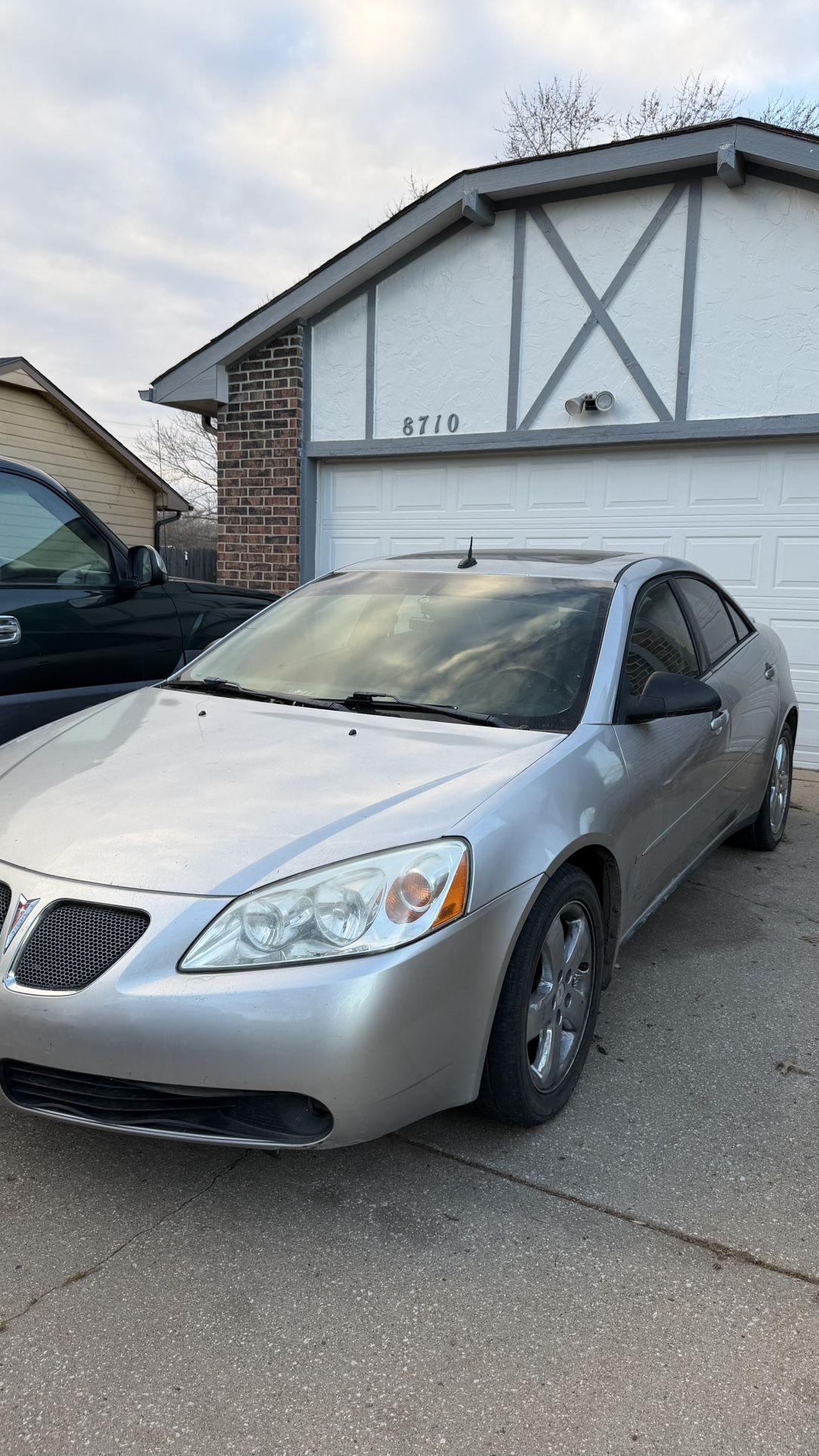Pontiac G6 for Sale in Wellington, KS - OfferUp
