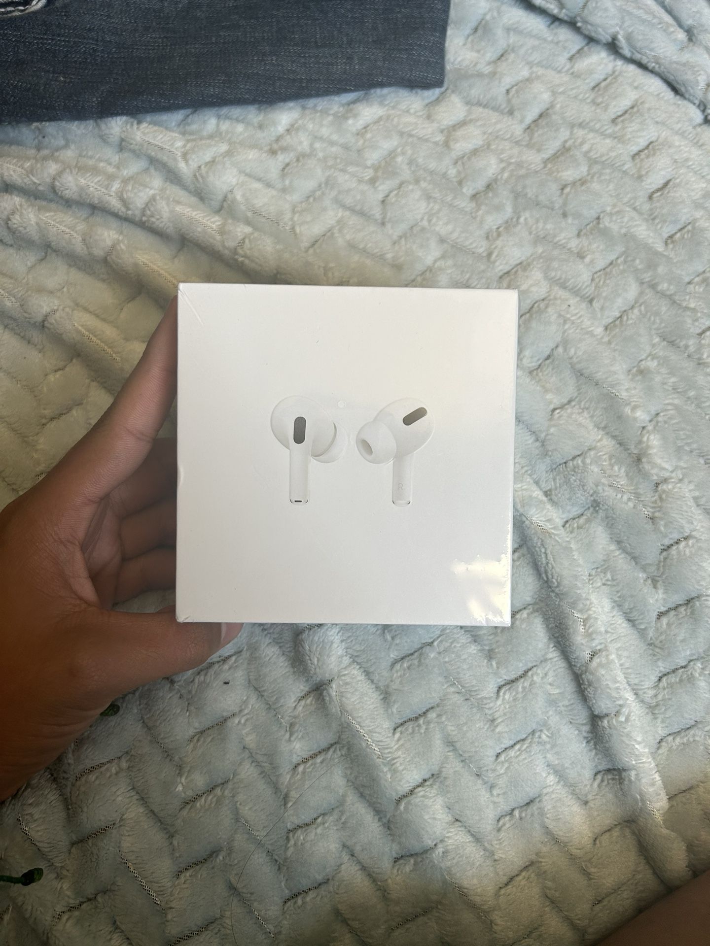 AirPod Pros for Sale in Santa Maria, CA - OfferUp