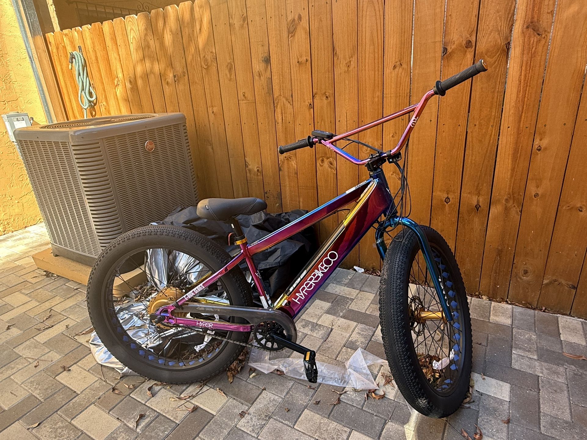 Hyper electric BMX Bike for Sale in Miami, FL - OfferUp