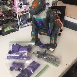 Transformers Trypticon Ressiue