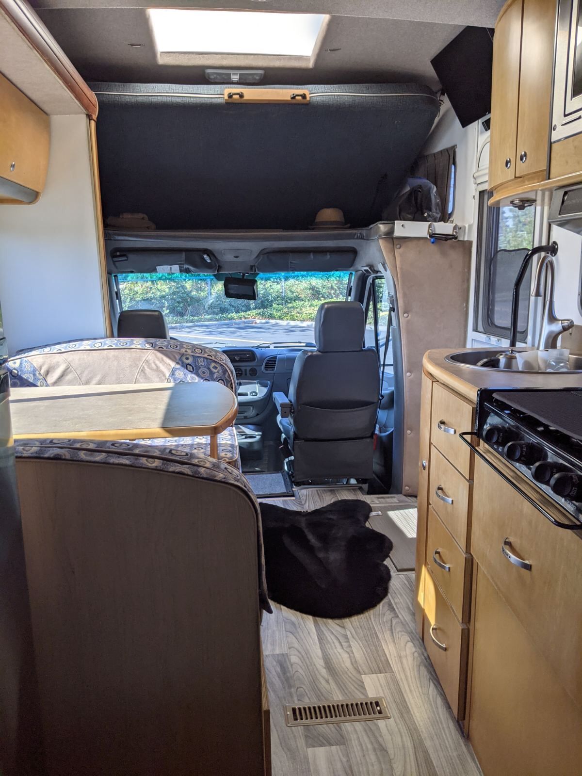 2007 Dodge Sprinter Winnebago for Sale in Kent, WA - OfferUp