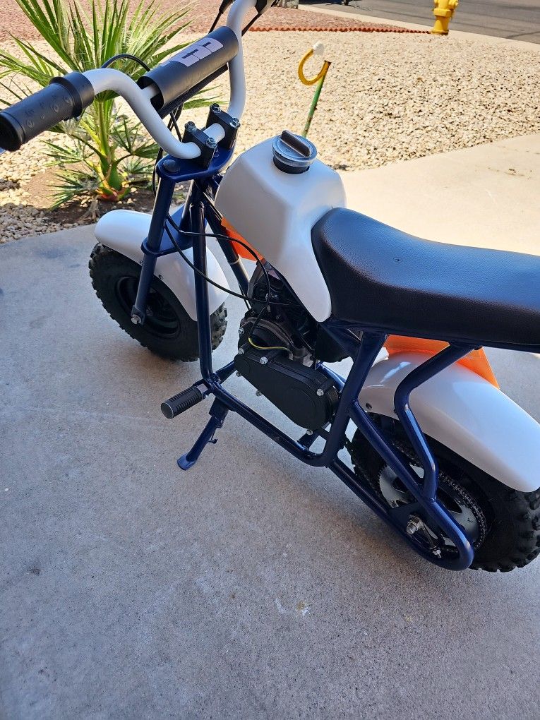 Kids Mini Bike 40 Cc Engine for Sale in Peoria, AZ - OfferUp