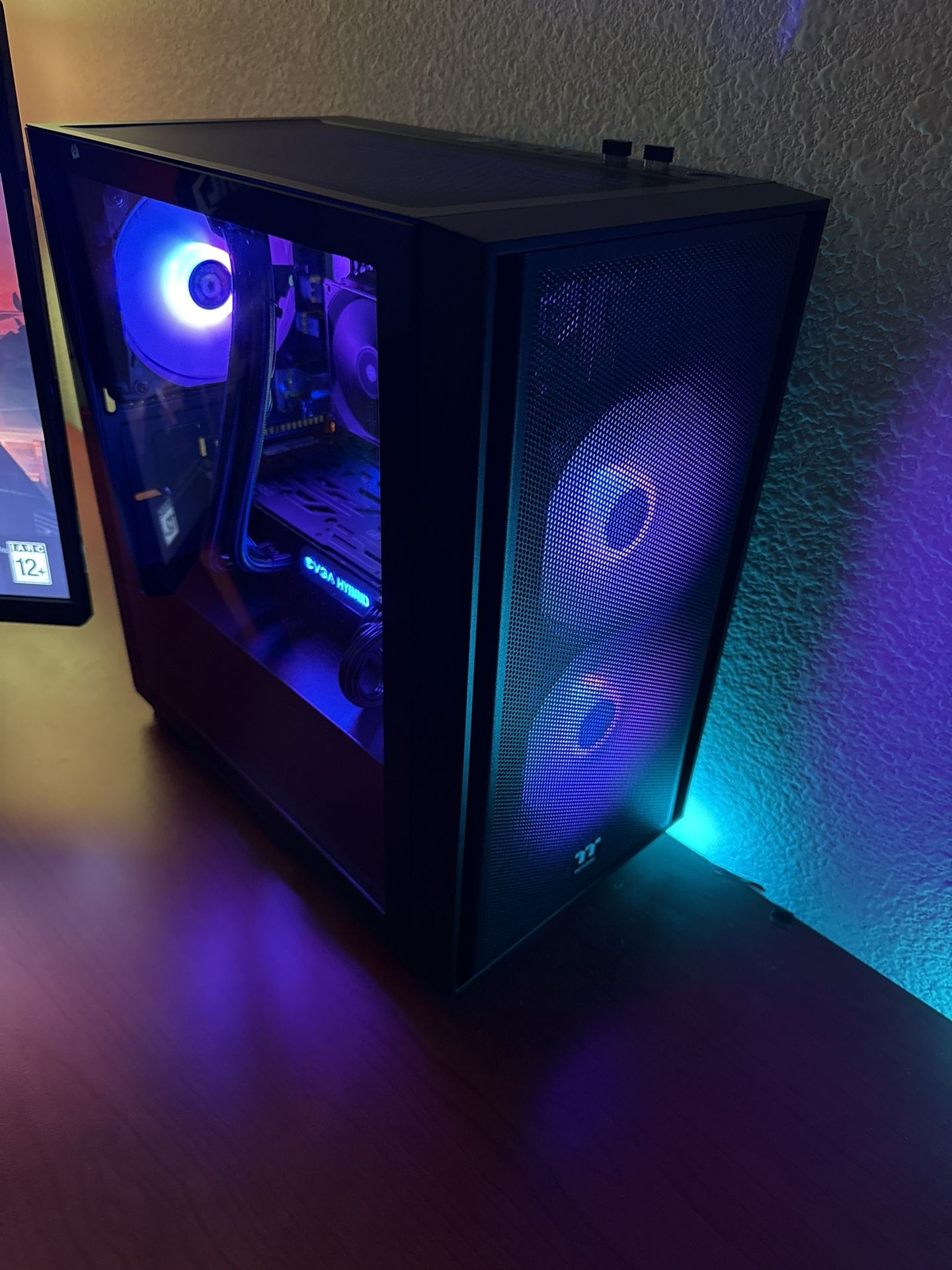 NEW Gaming PC, 4K 27in 144hz LG Monitor for Sale in San Antonio, TX ...