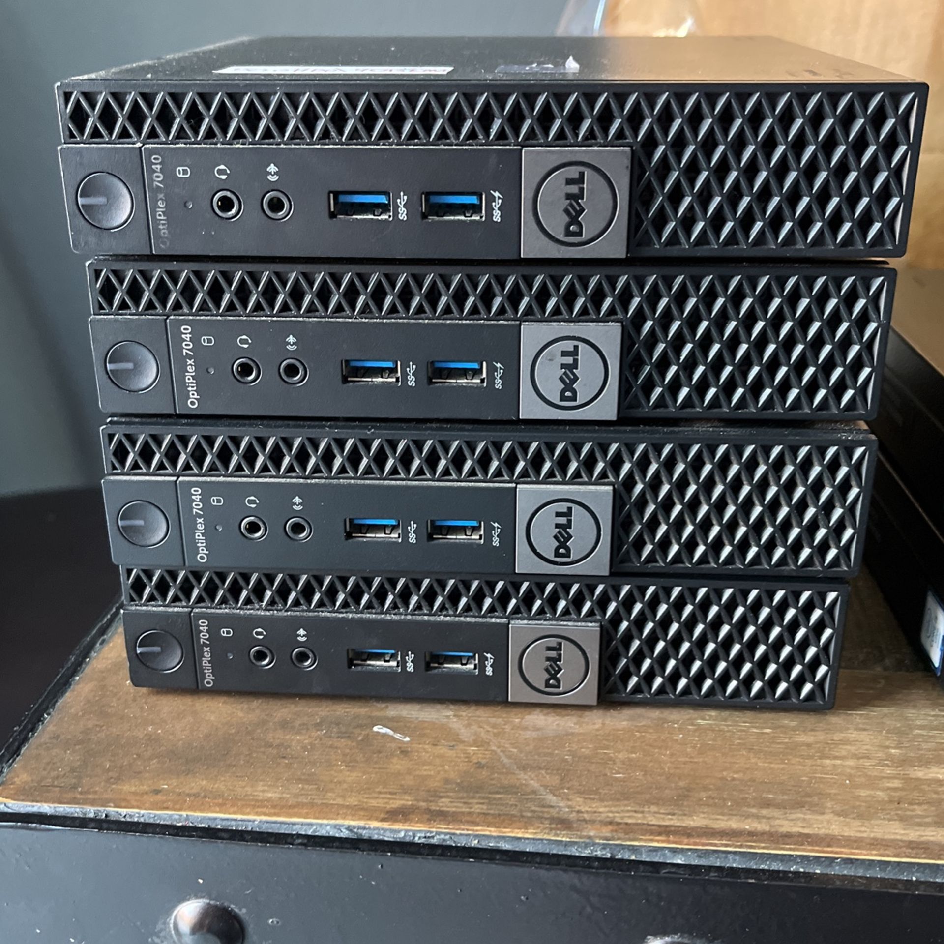 Lot Of 8 Dell Micro Optiplex 7040 Win 10 for Sale in Winchester, CA ...