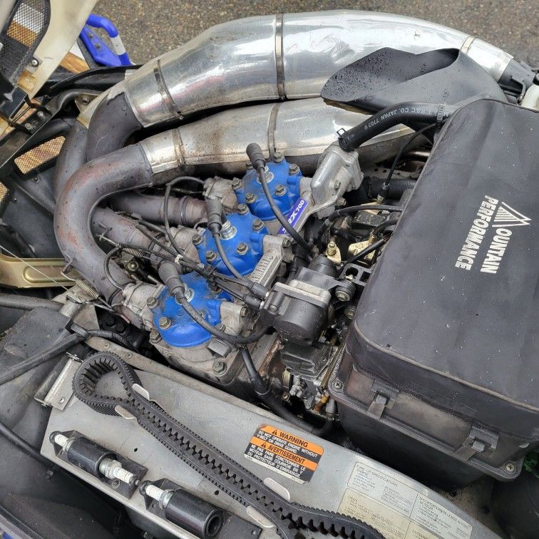 2000 Yamaha Srx Triple Piped Sled for Sale in Puyallup, WA - OfferUp