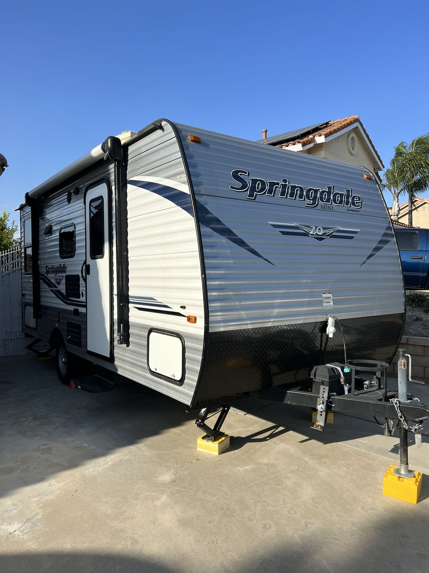 2019 Keystone Springdale 1750RD for Sale in Riverside, CA - OfferUp