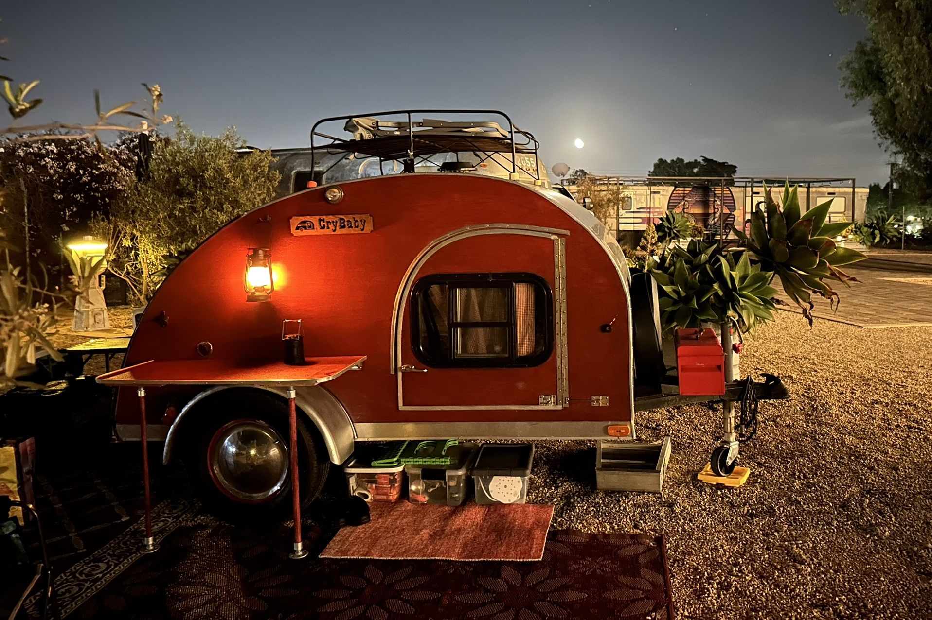 Teardrop Camper-Clam shell style galley, hand pump sink, 3 gal wtr tank ...