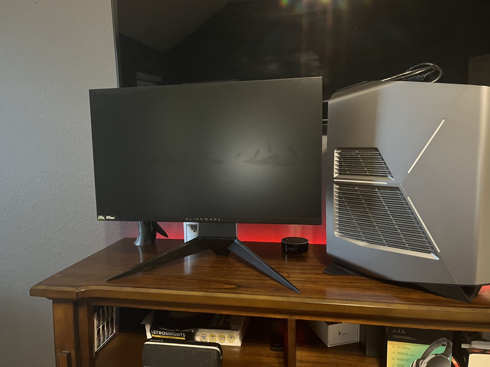 PACKAGE DEAL / ALIENWARE MONITOR + PC for Sale in Cypress, TX - OfferUp