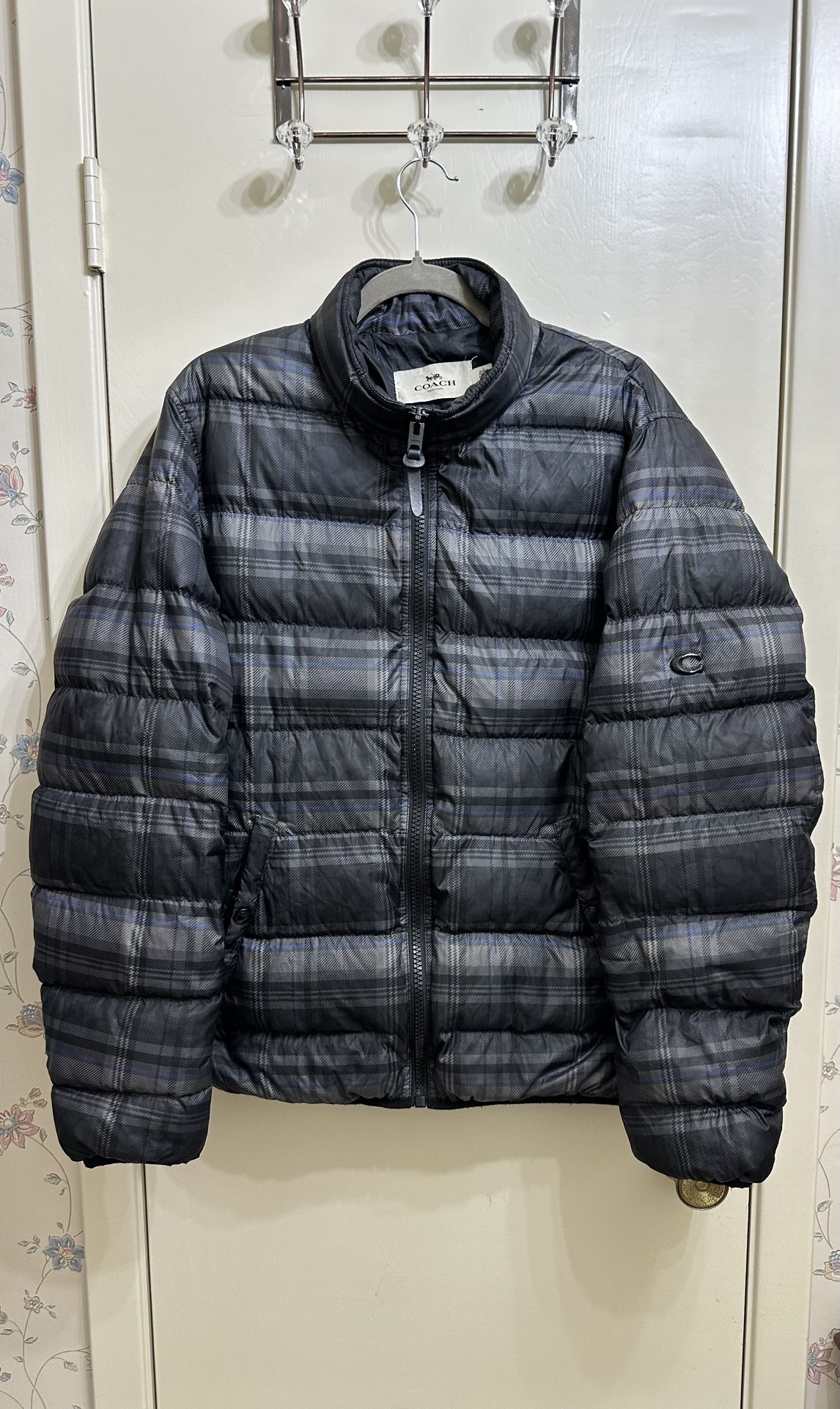 Coach Signature Down Puffer Full Zip Zip Jacket Size Large for Sale in ...