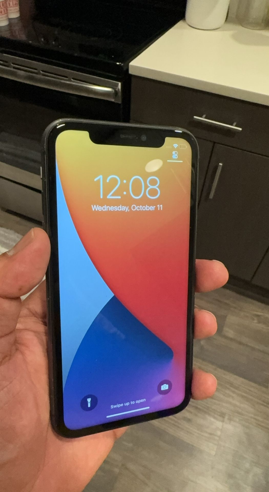 iPhone 11 64GB UNLOCKED for Sale in Dallas, TX - OfferUp