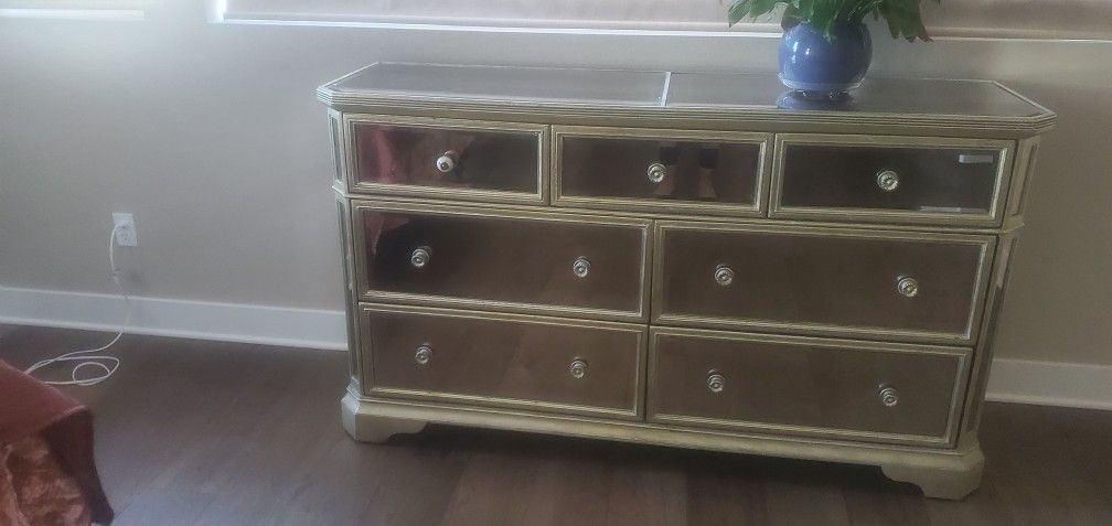 Mirror Furniture For Sale Dressers