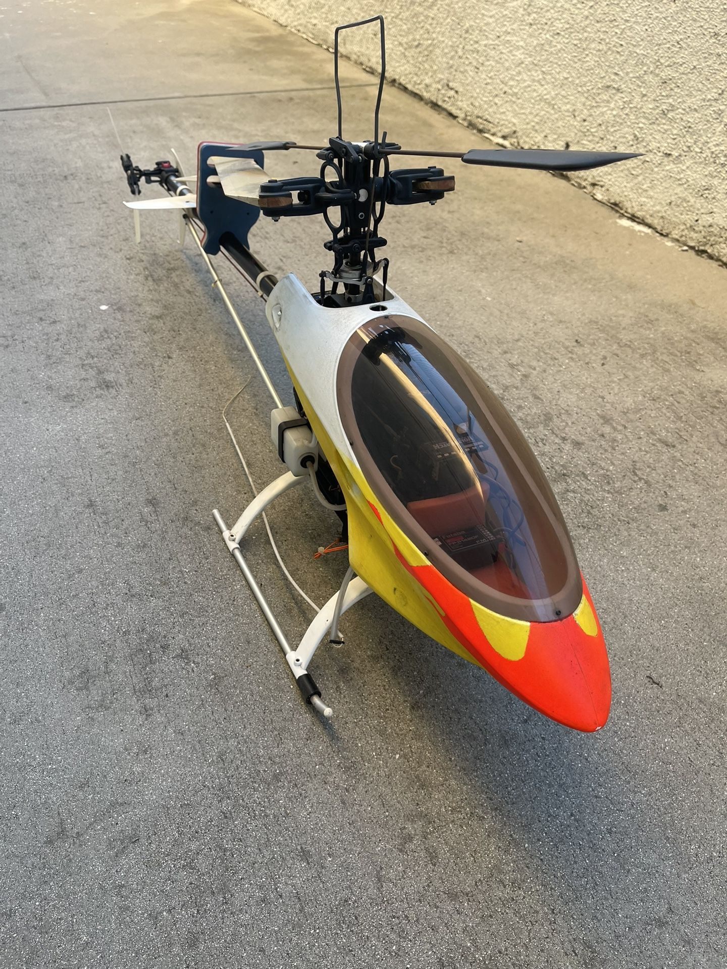 Thunder Tiger Raptor 50 Nitro Gas RC Helicopter for Sale in Los Angeles ...