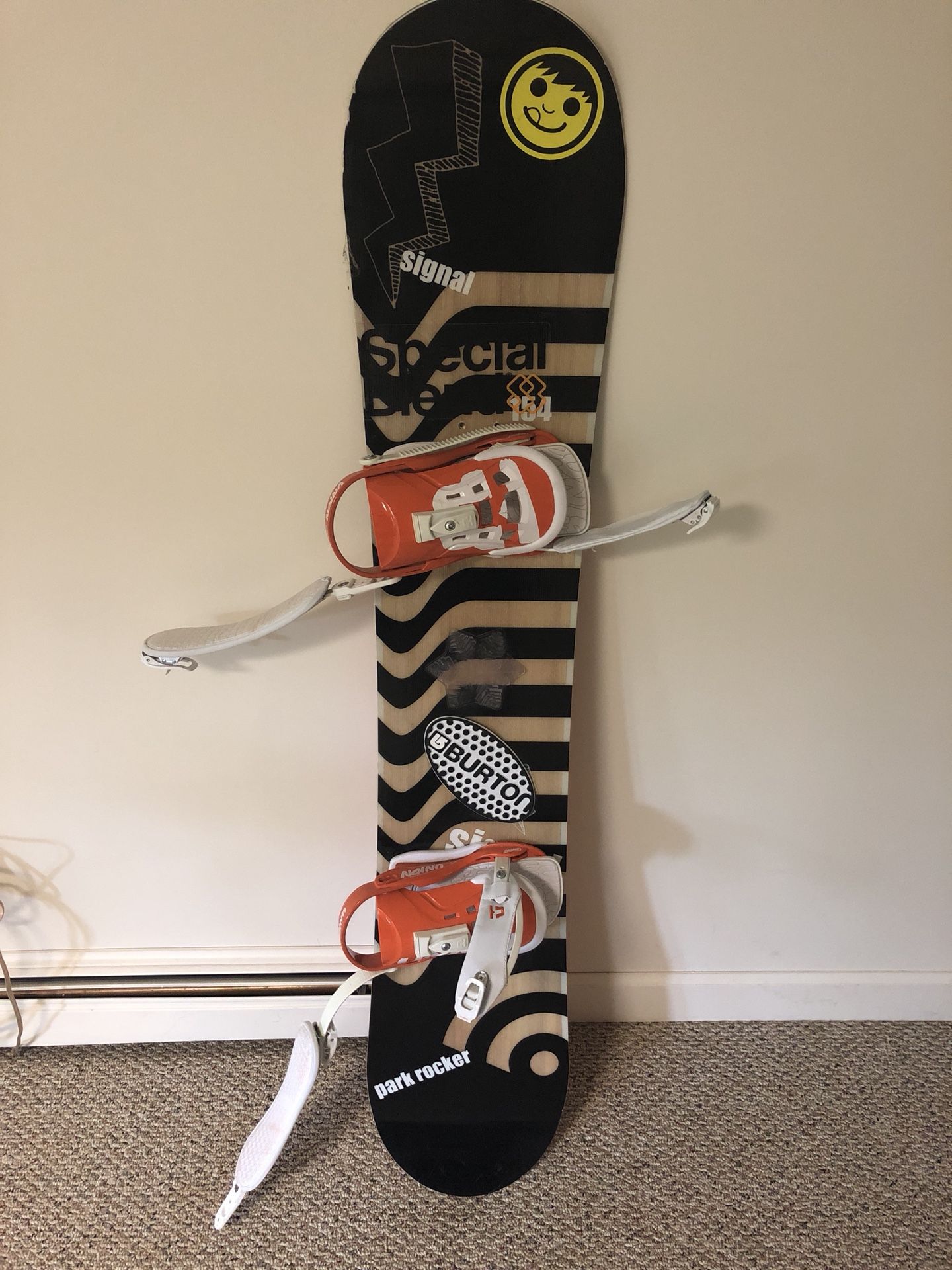 Signal Park Rocker Snowboard Size 154 with Union Contact Bindings ...