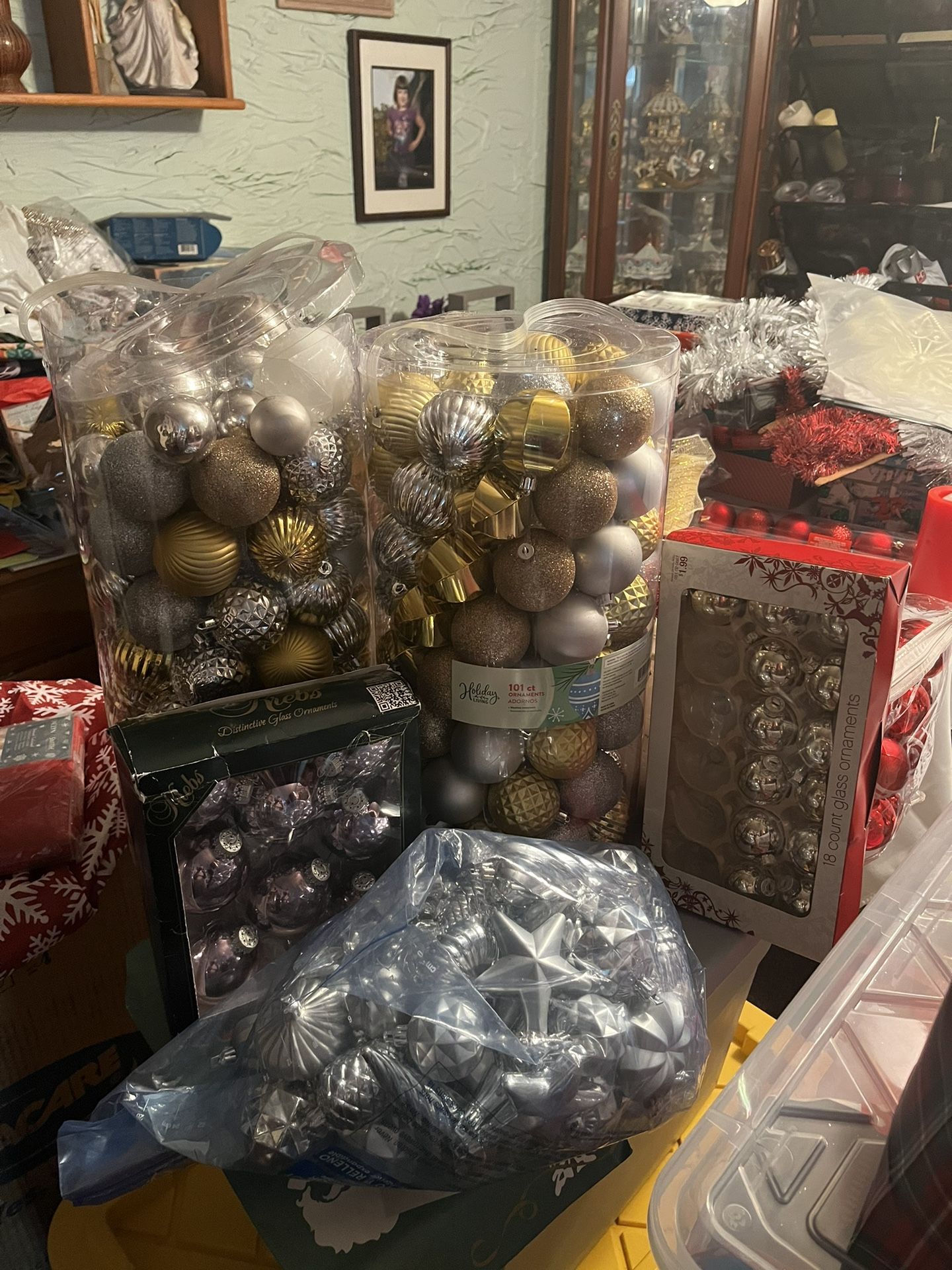 Extra Add Ons Christmas Ornaments for Sale in Lynnwood, WA - OfferUp