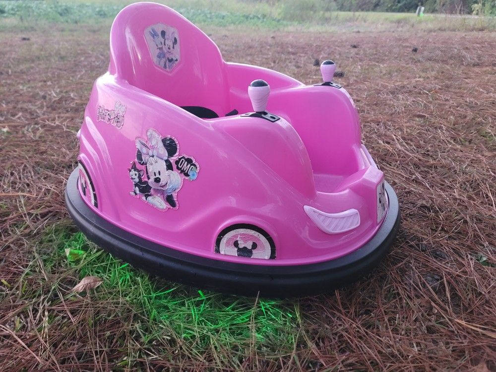 Disney Minnie Mouse 6V Bumper Car Battery Powered Ride-On - Lights-Up ...