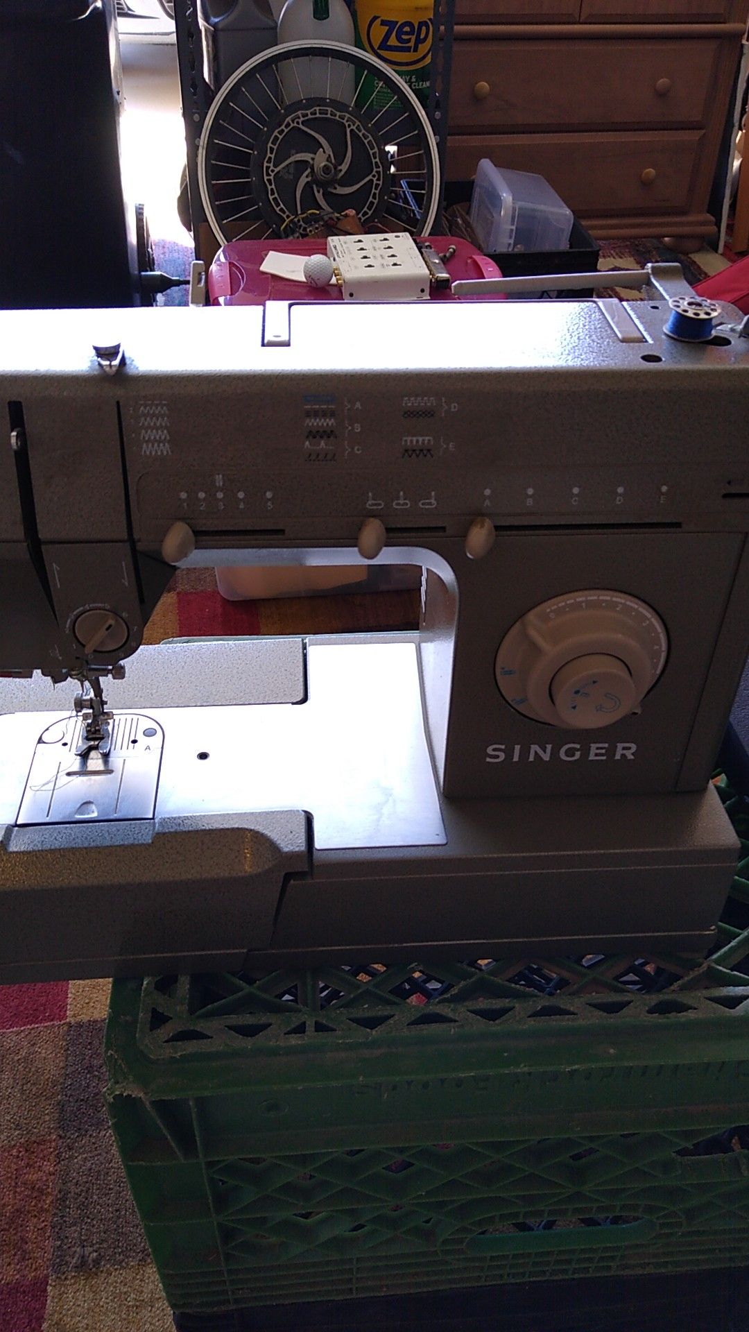 Singer HD 110 sewing machine for Sale in Surprise, AZ - OfferUp