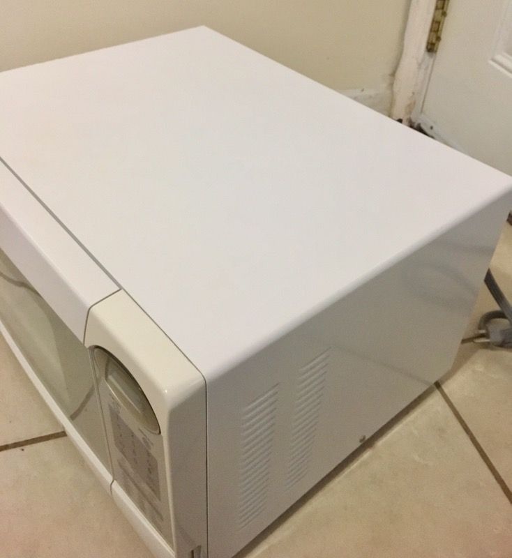 Sharp Carousel R-308JW 1100 Watts Microwave Oven LCD Display White Mid ...