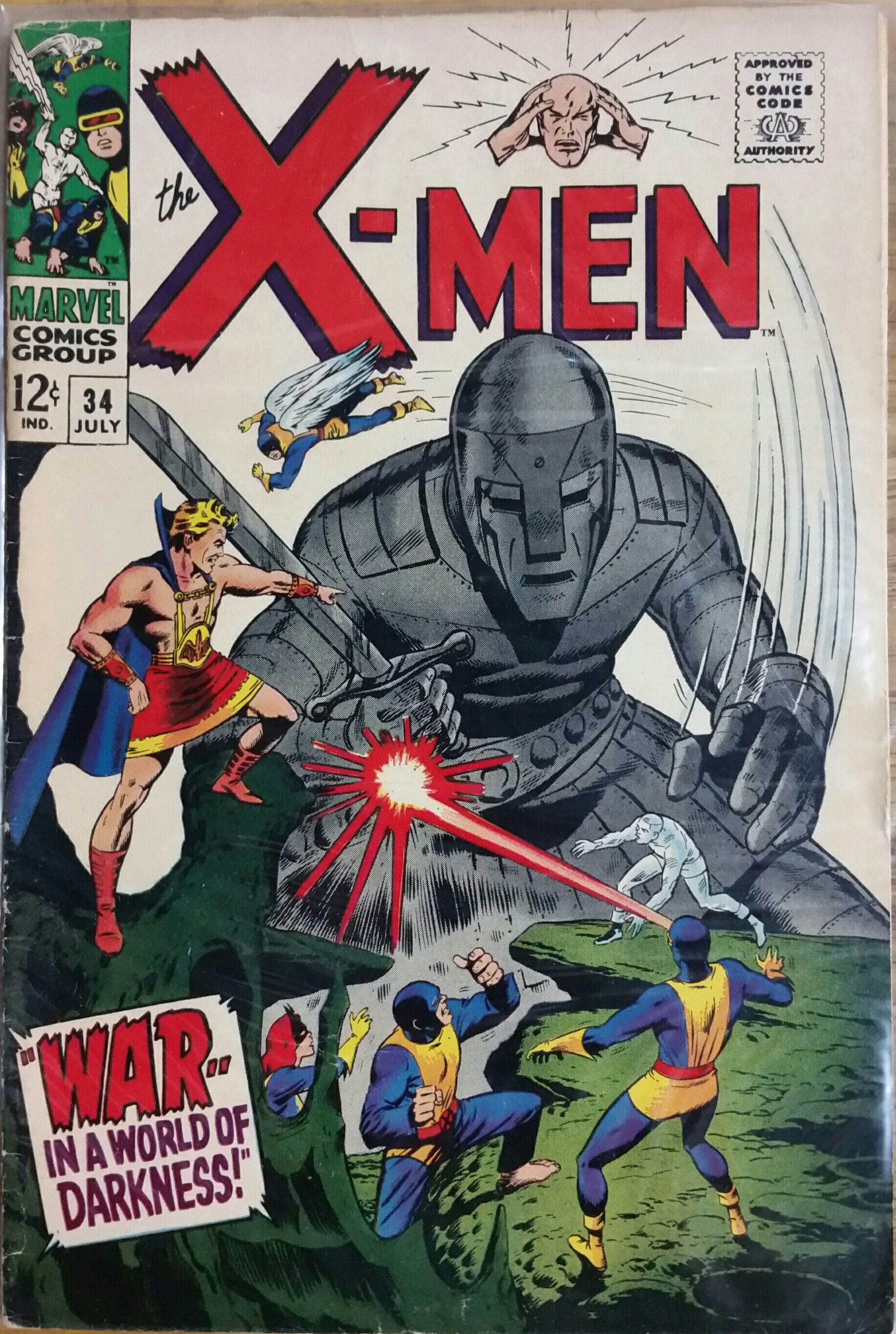 Uncanny Xmen Comics #34 with a story titled " War - In A World of ...