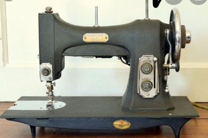 White rotary sewing machine. serial number77 for Sale in Cleveland, OH ...