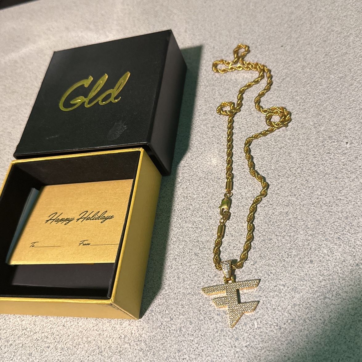 Gld faze chain store