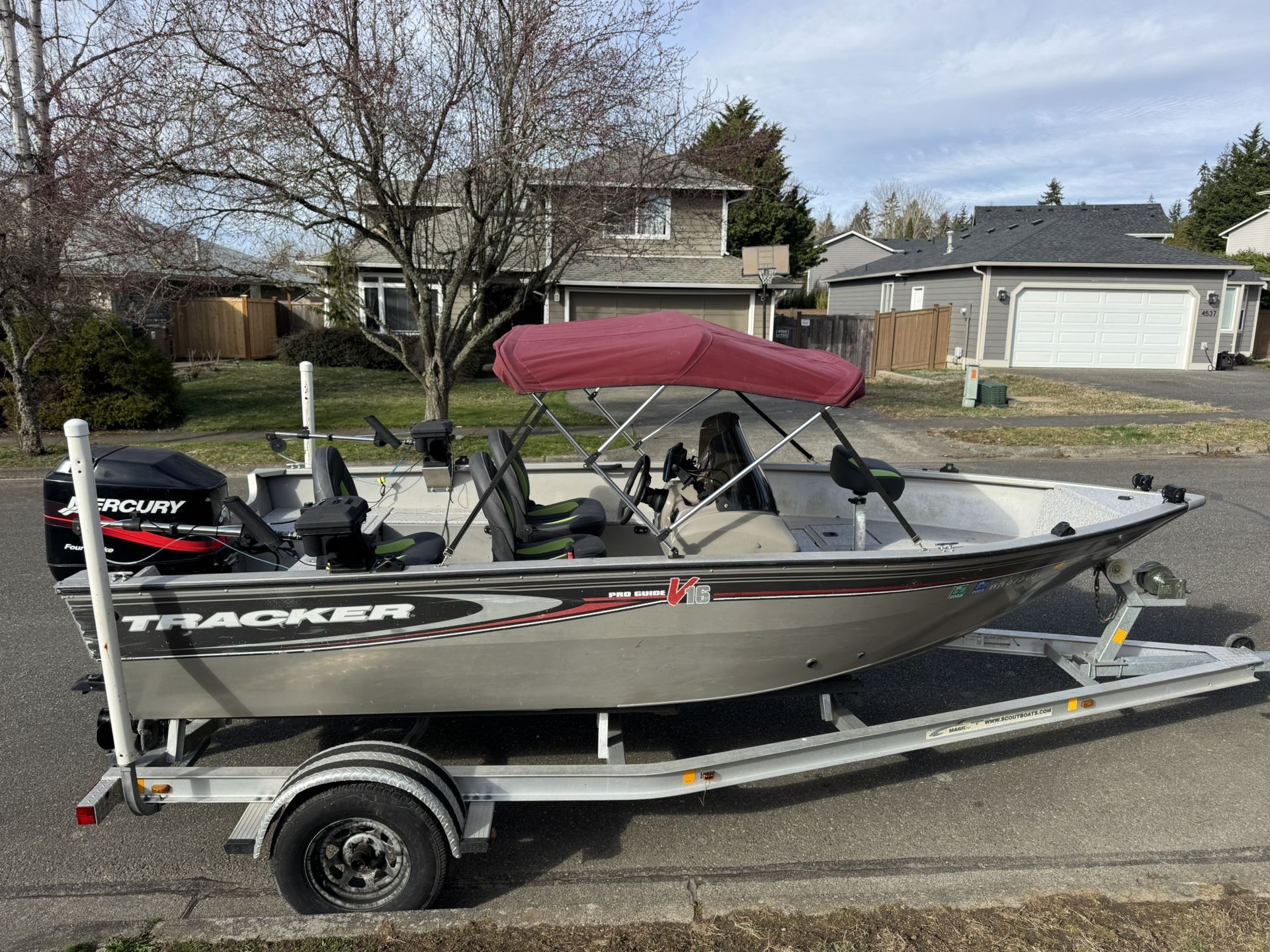 2004 Tracker Pro Guide V16 for Sale in Federal Way, WA - OfferUp