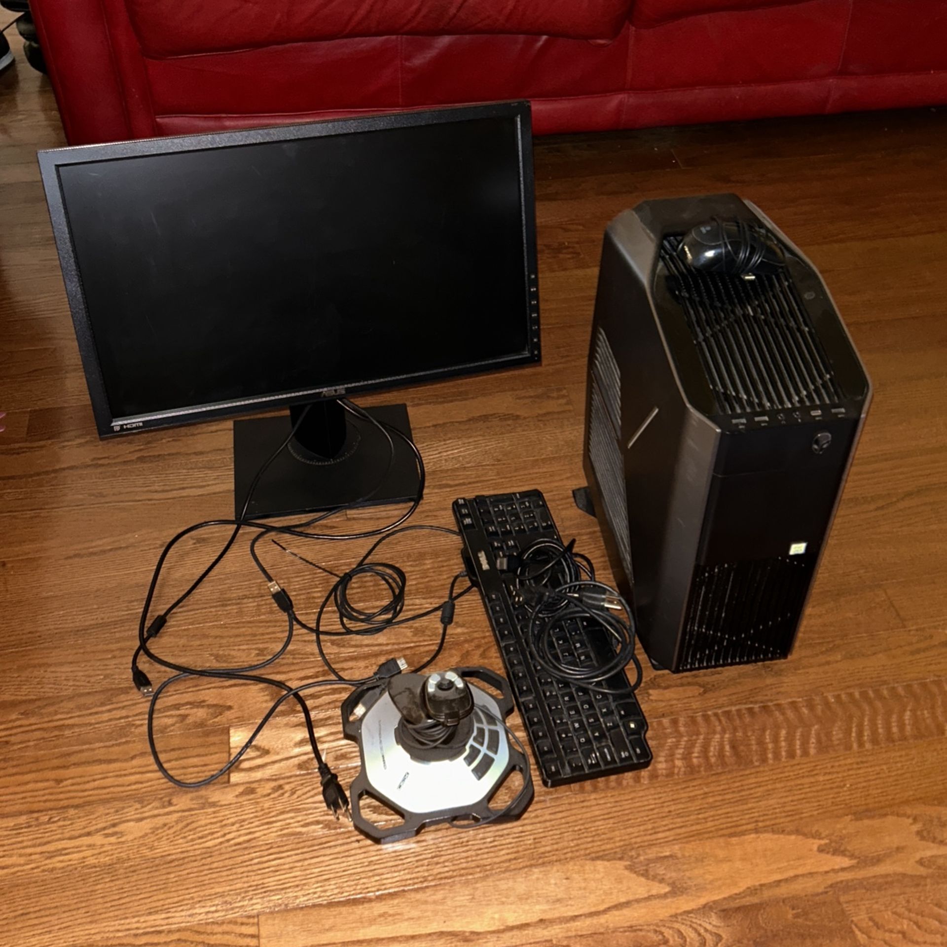 Alienware Computer R8 for Sale in La Mesa, CA - OfferUp
