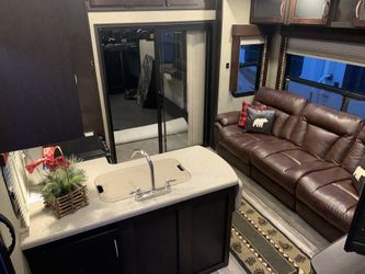 2016 keystone carbon 5th Wheel TOY HAULER 43FT-2SLIDES-BIG 17FT GARAGE ...