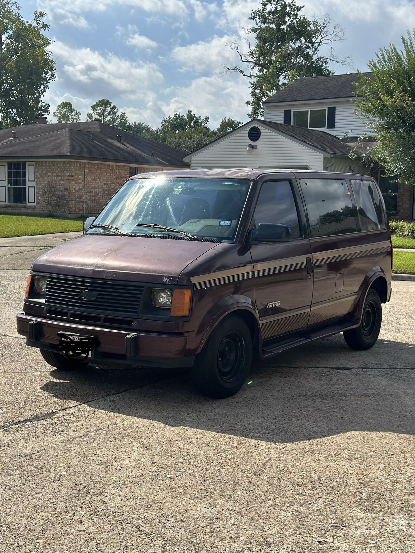 Chevy Astro Van for Sale in Houston, TX - OfferUp