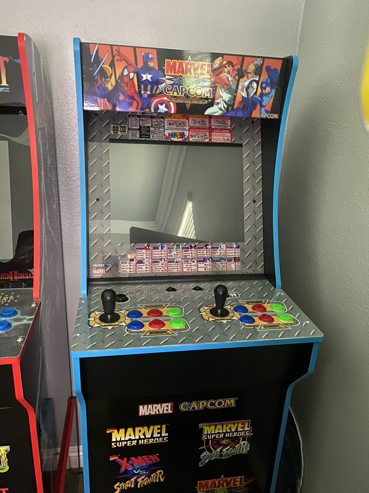 Marvel vs Capcom Arcade 1up With Riser for Sale in Fontana, CA - OfferUp